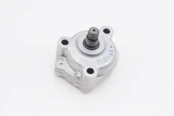 Kubota #16851-35012 ASSY PUMP, OIL