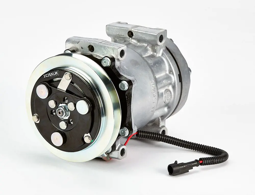 New Holland #84159489 COMPRESSOR, AIRC