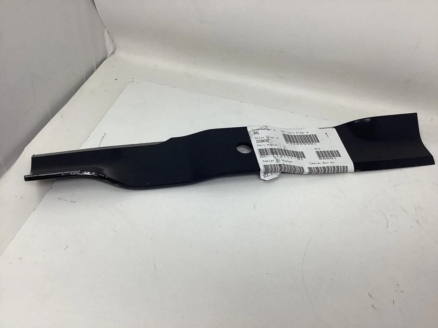 Kubota #SC-112111-01 BLADE,16.25 OFFS