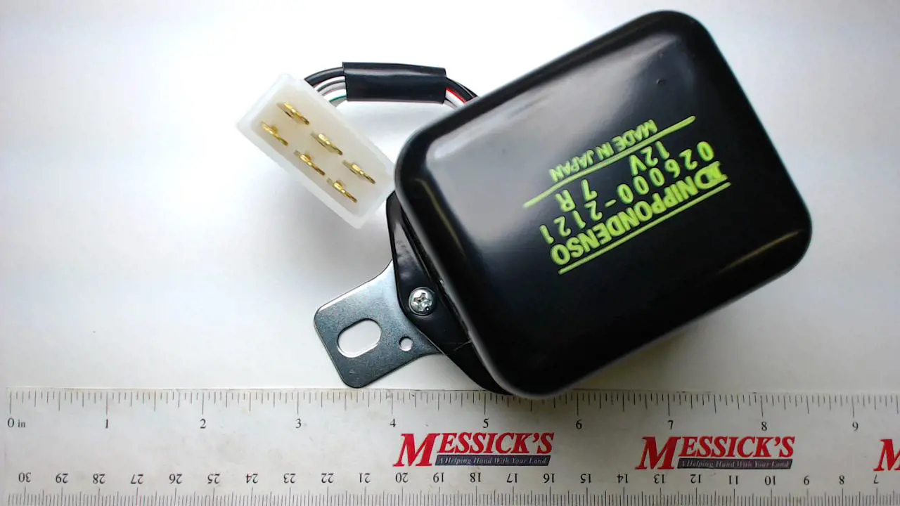 Kubota #70000-65398 REGULATOR