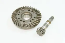 Kubota #K7591-91570 ASSY GEAR,BEVEL,