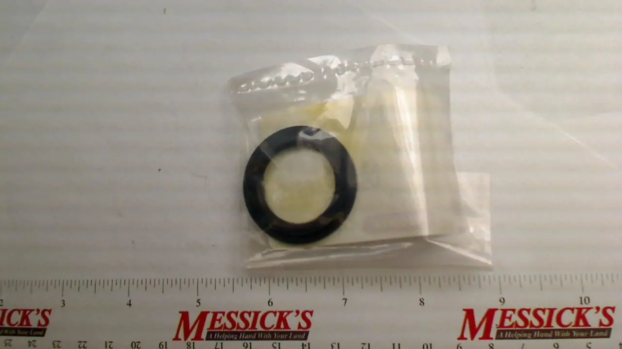 Kubota #31391-38850 GROMMET