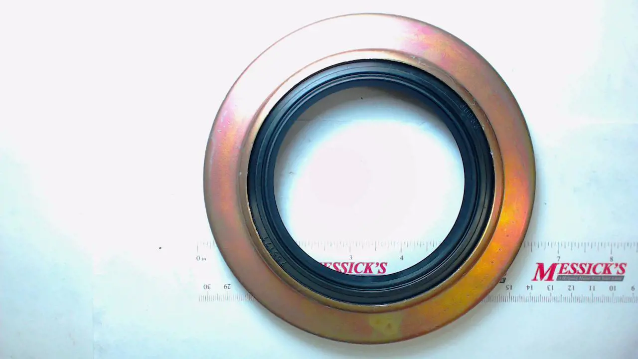 New Holland #81878177 RETAINER