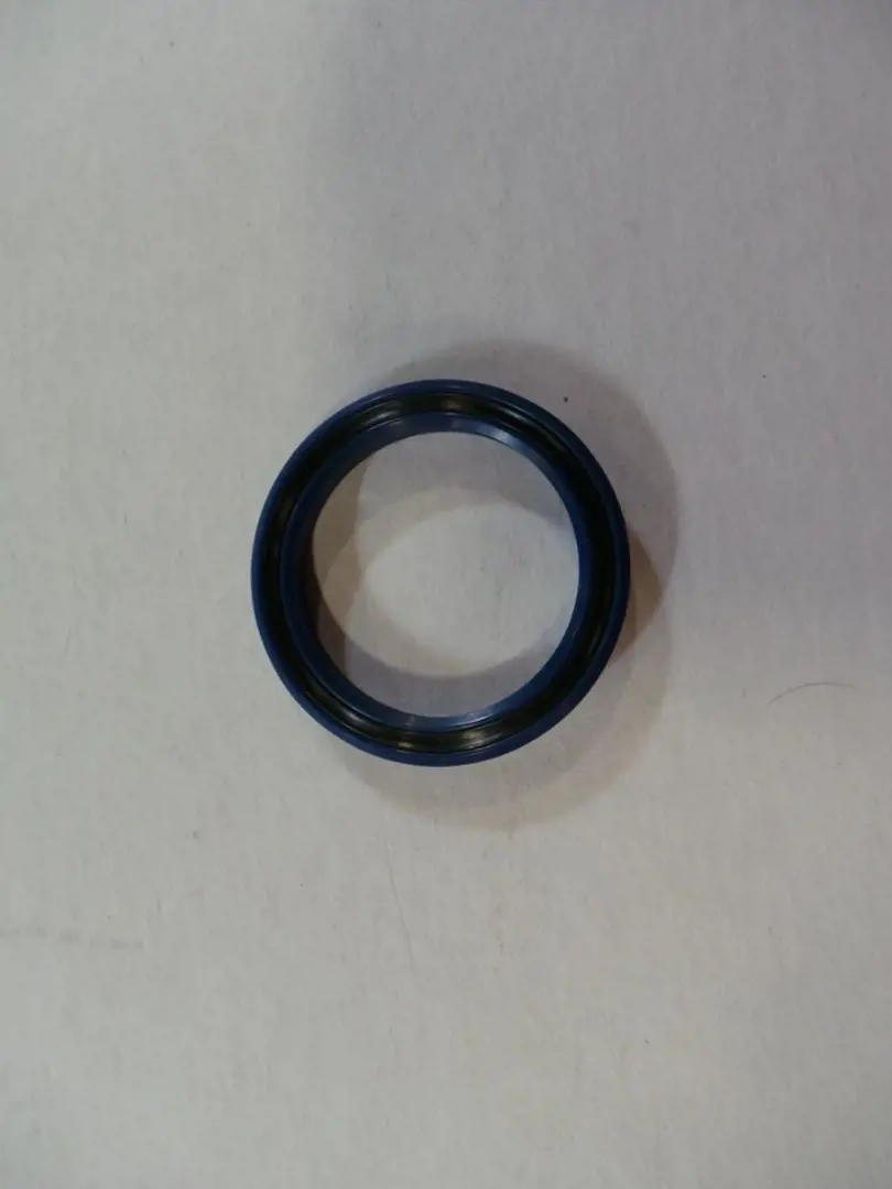 New Holland #85999323 GASKET