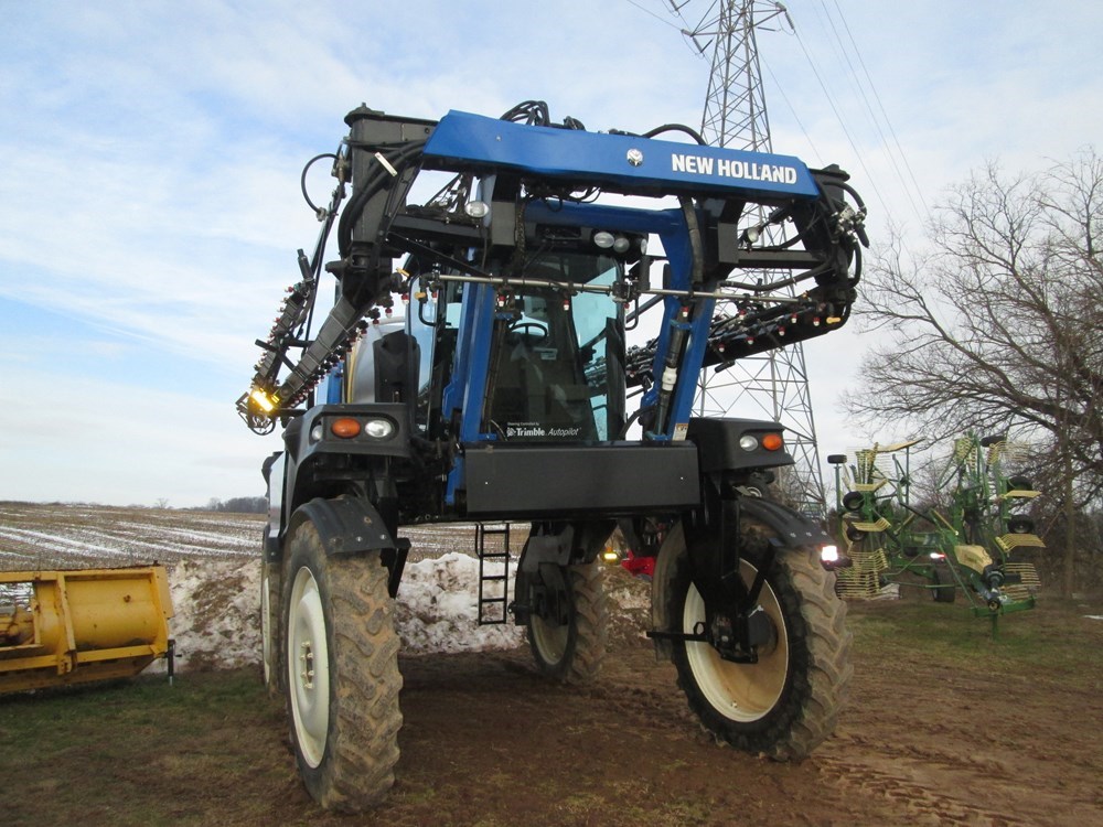 Used New Holland SP.240F