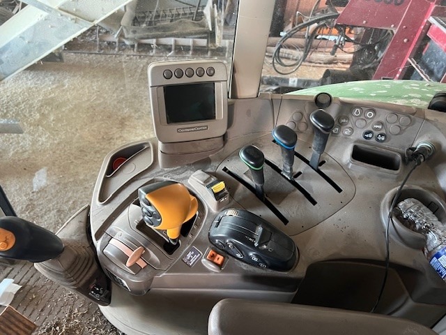 Used John Deere 7130