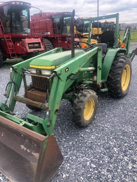 Used John Deere 870