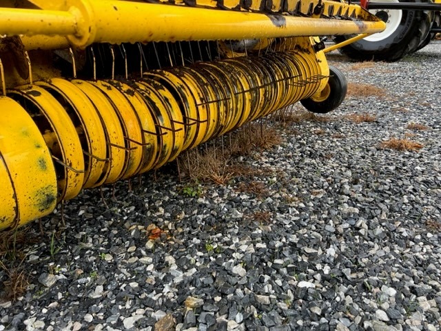 Used New Holland BB940A