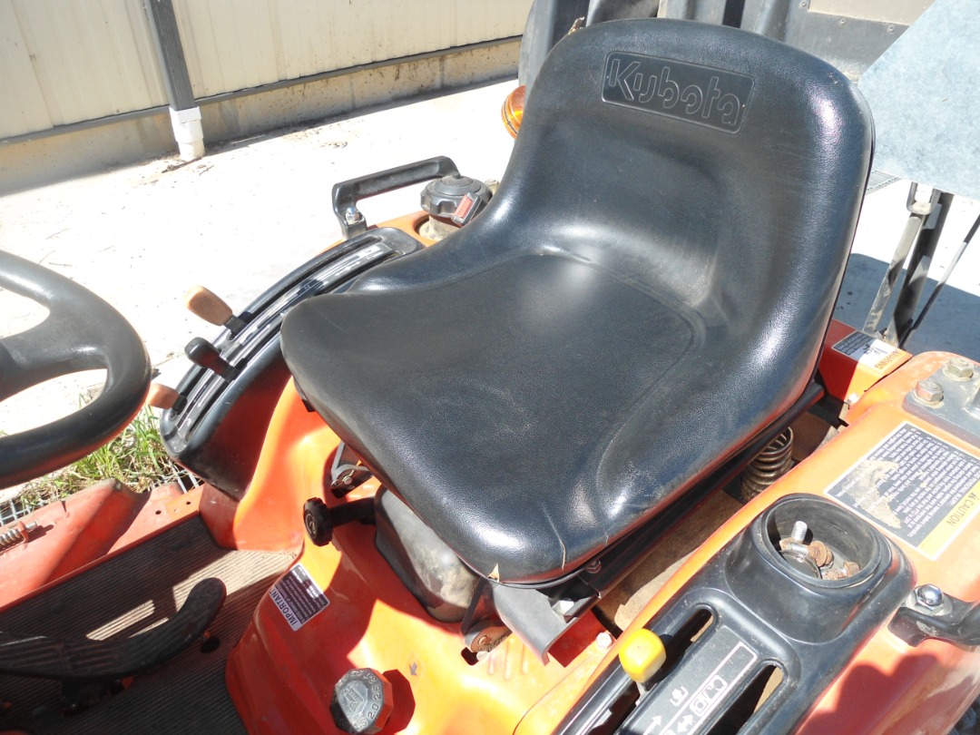Used Kubota BX2200D-60