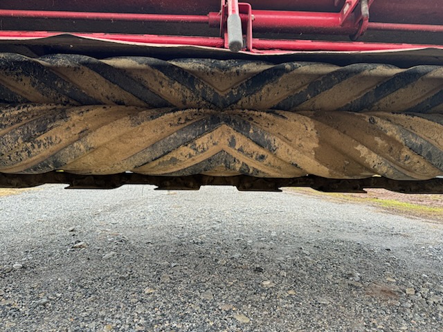 Used New Holland H7230