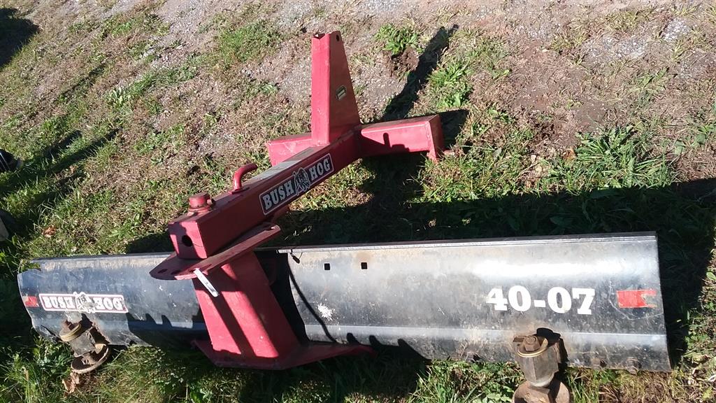 Used Bush Hog 40-07