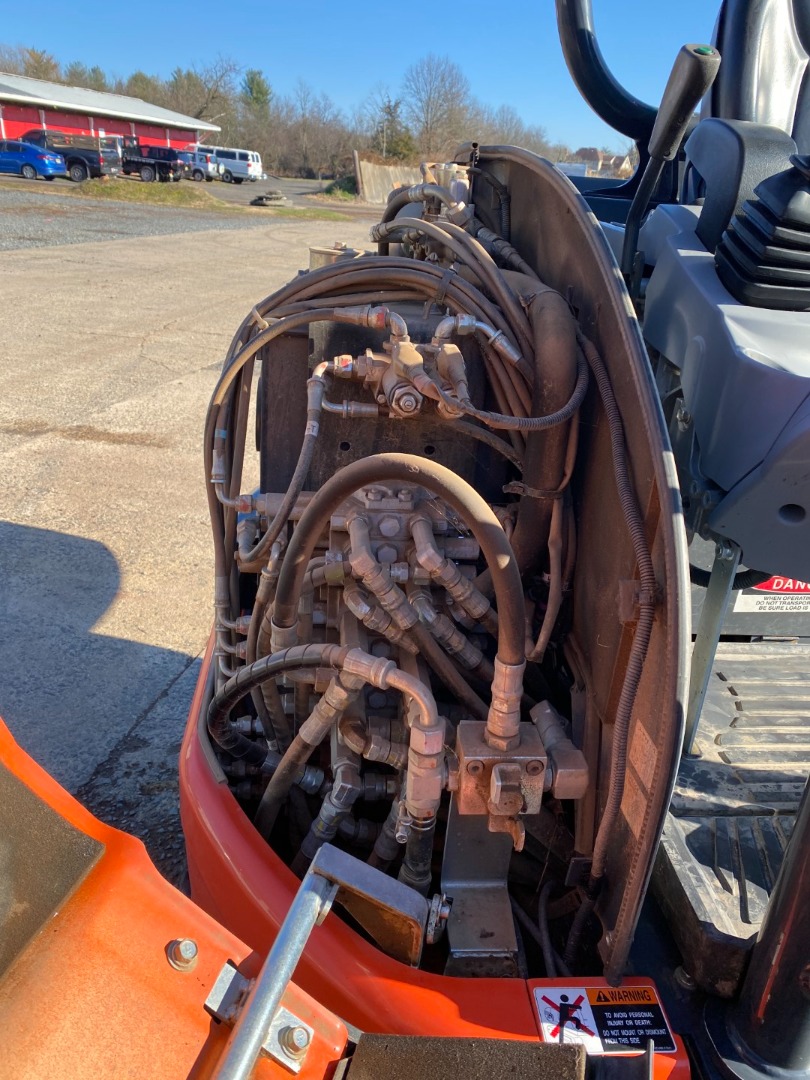 Used Kubota KX033-4R1