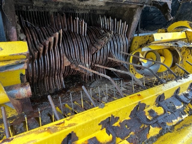 Used New Holland BB940A