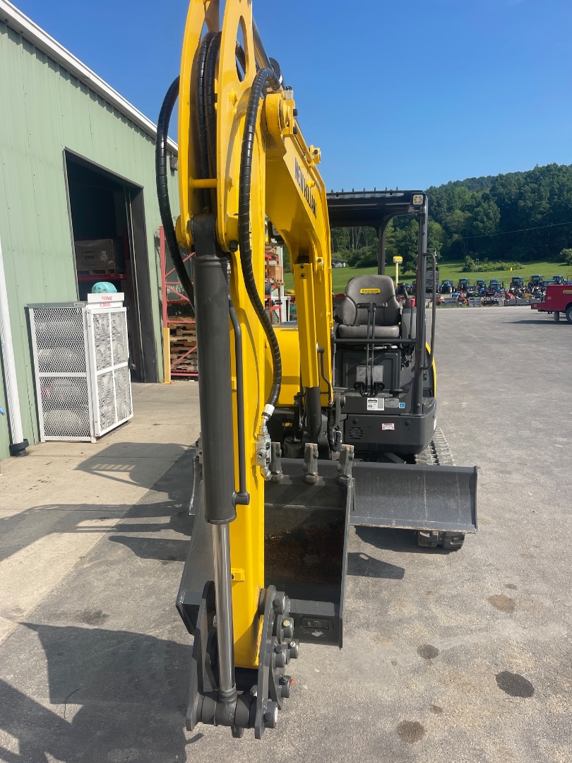 Used New Holland E37C