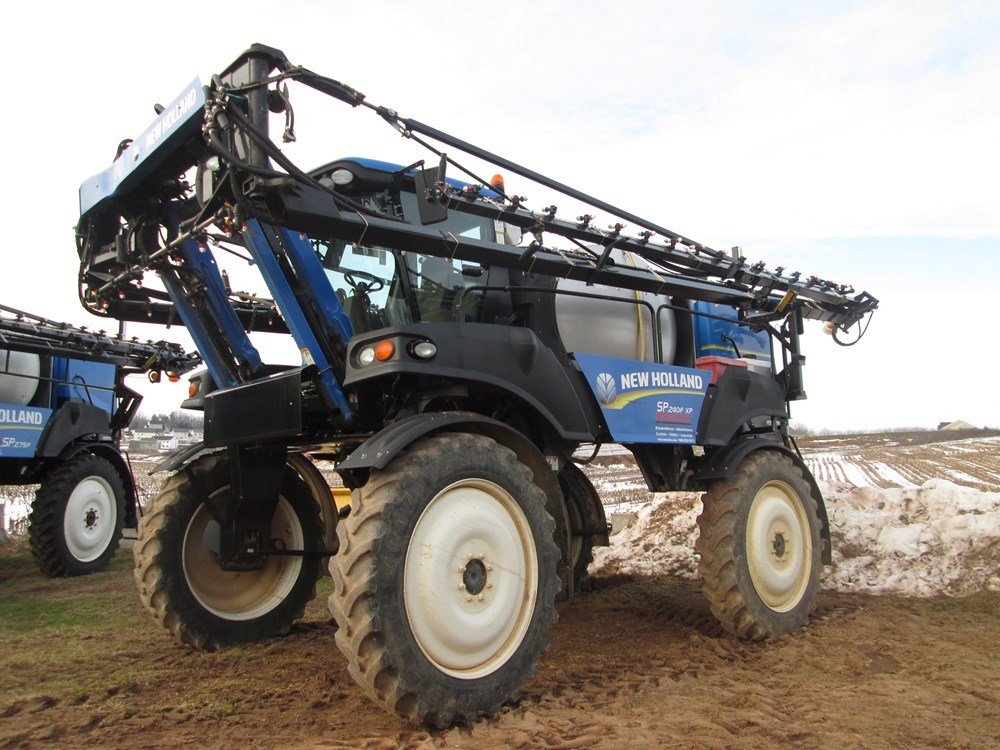 Used New Holland SP.240F