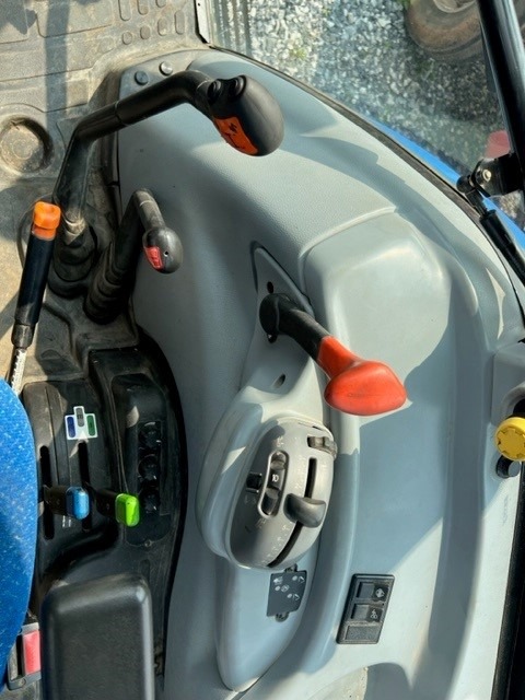Used New Holland T5060