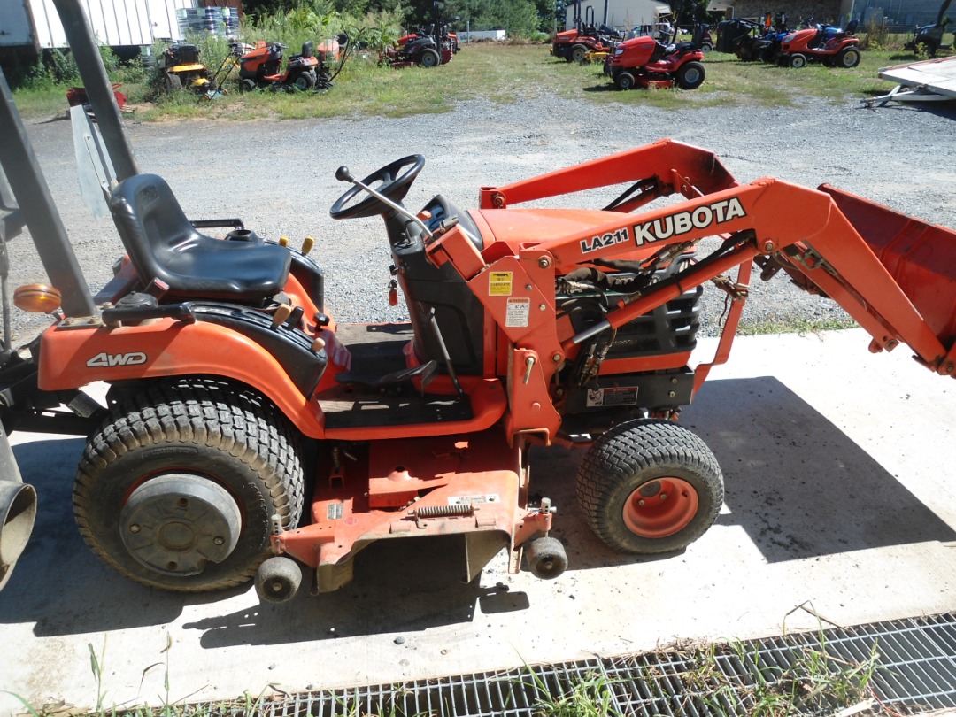 Used Kubota BX2200D-60