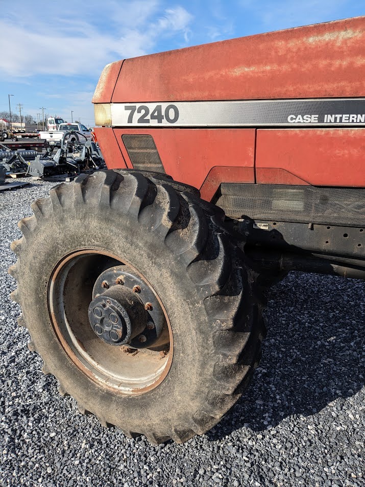 Used Case-IH 7240