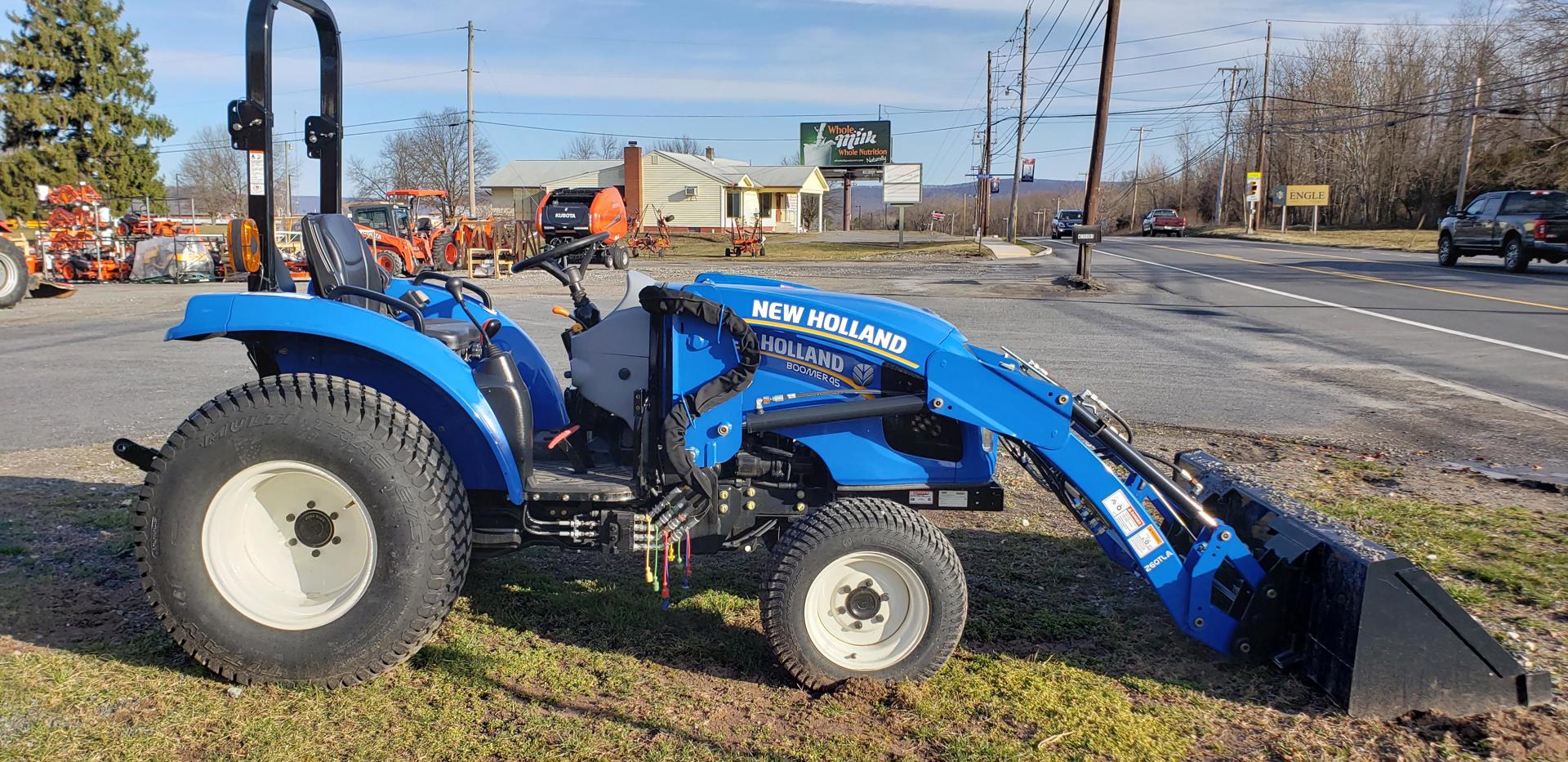 Used New Holland BOOMER 45 T4B